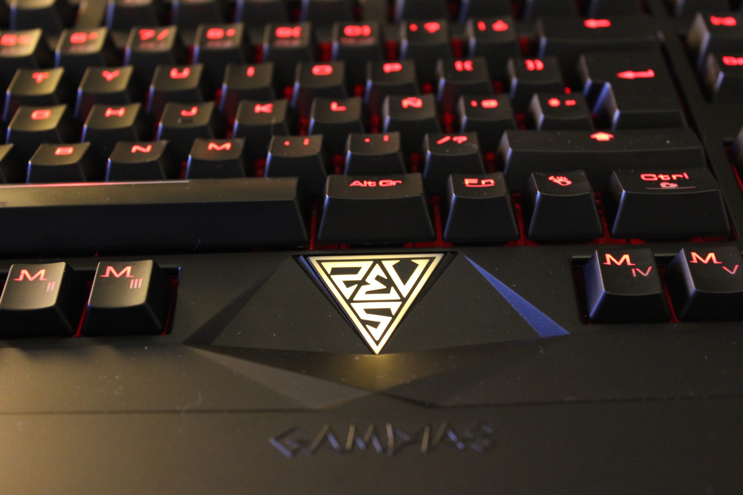 Review / Gadgets para gamers - Radioacktiva.com