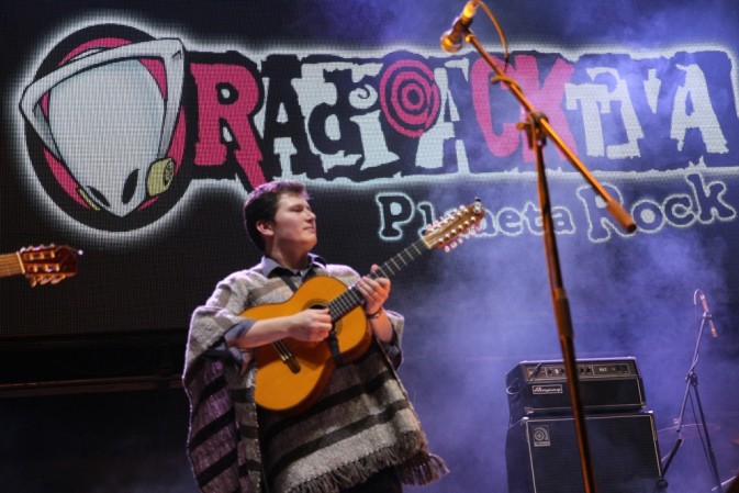 Las mejores imágenes de los Rolling Ruanas en el Jingle Bell Rock ...