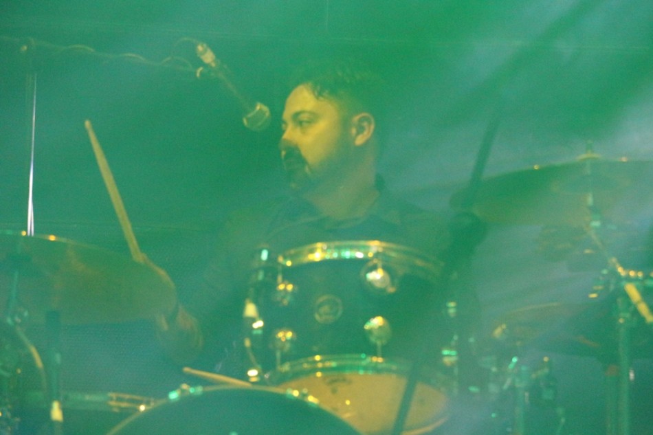 Las mejores imágenes de Revolver Plateado en el Jingle Bell Rock ...