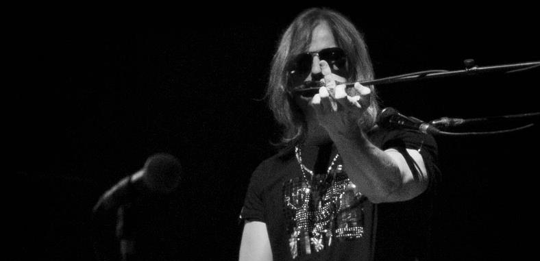 Chris Pitman no está para nada contento con la reunión entre Axl y ...