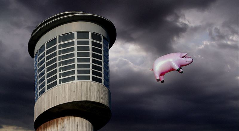 La historia del mítico cerdo volador de Pink Floyd - Radioacktiva.com