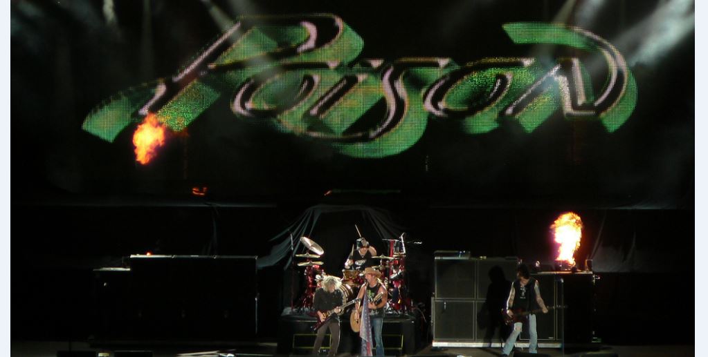 En el cumpleaños de Bobby Dall, queremos que elija su canción favorita ...