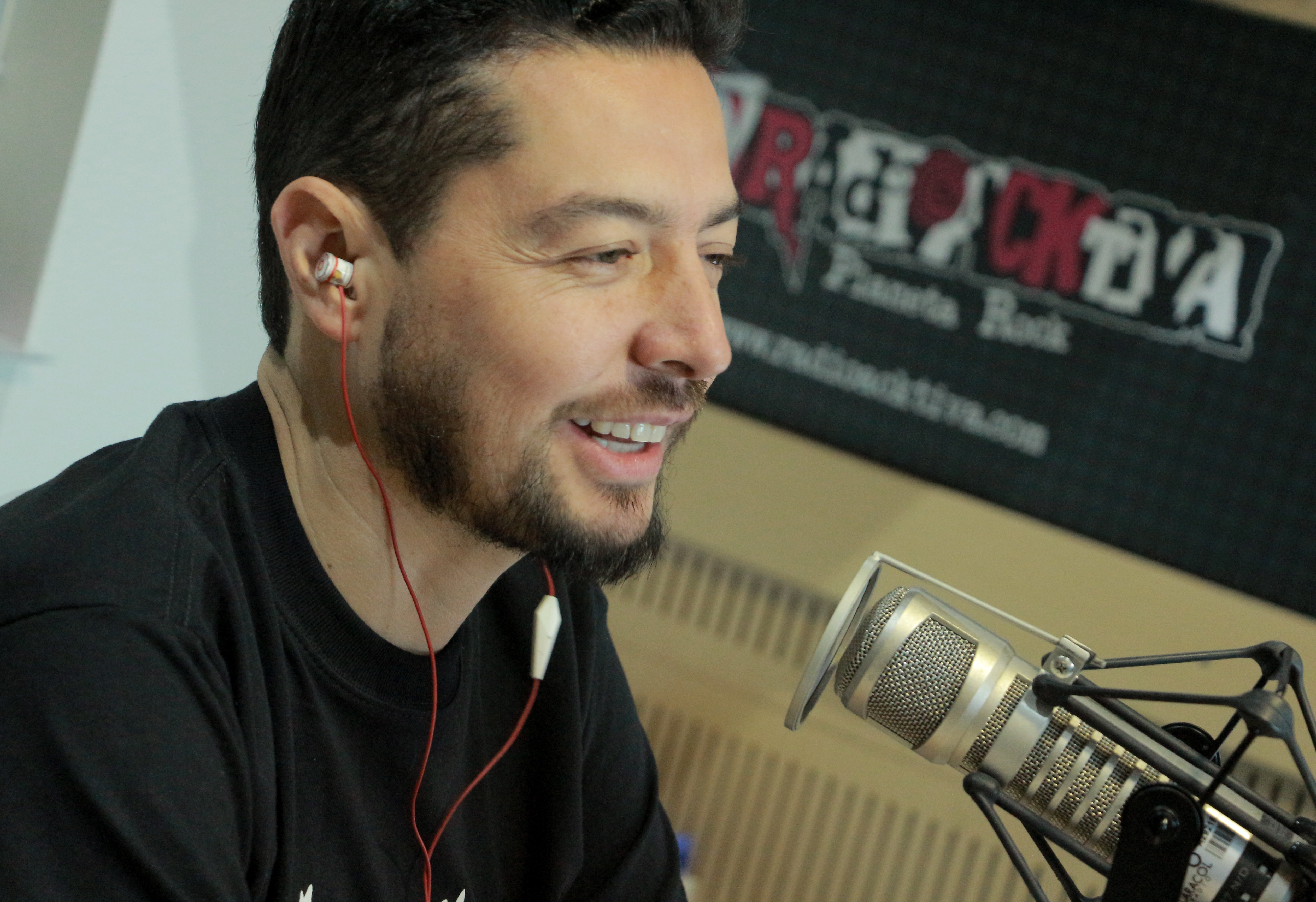 ¡Hoy es el Día Mundial de la Radio! - Radioacktiva.com