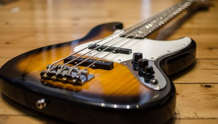 ¿Por qué nos cautiva el sonido de los bajos? Este estudio responde ...