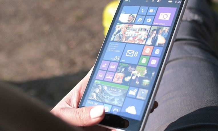 Es oficial: Windows Phone dice adiós - Radioacktiva.com