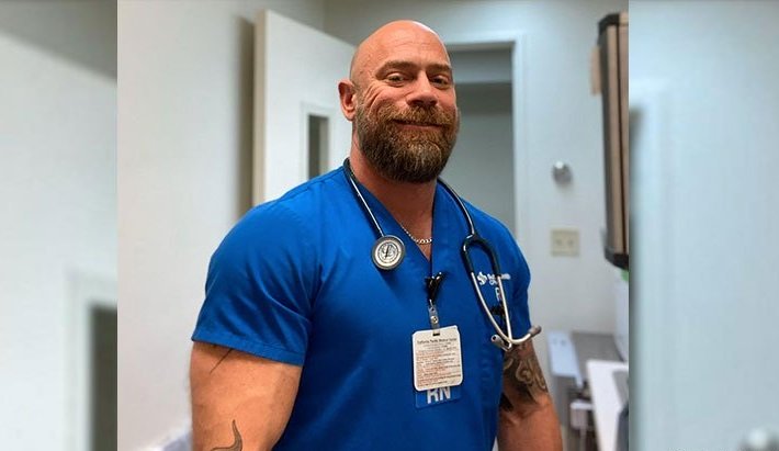 El impactante 'antes y después' de enfermero que superó el coronavirus