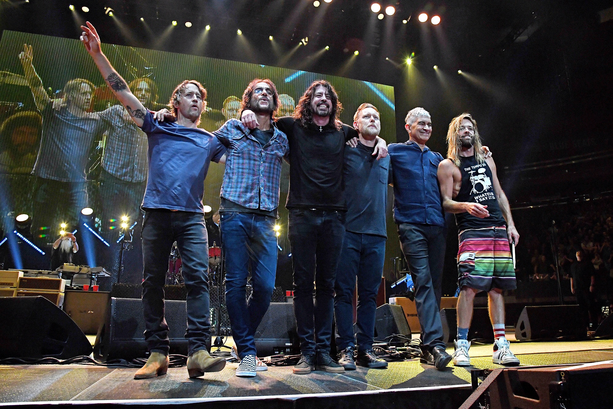 Foo Fighters lanza mini documental sobre su concierto en Madison Square ...
