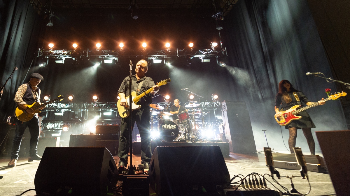 Pixies llegan con nueva música y presentan 'Human Crime'
