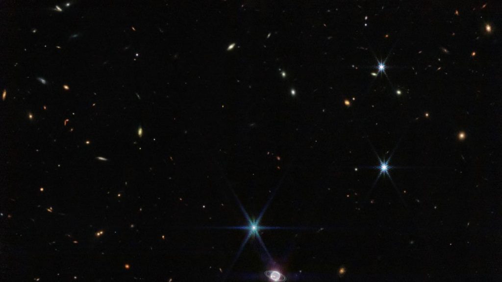 El telescopio James Webb capta los anillos de Neptuno