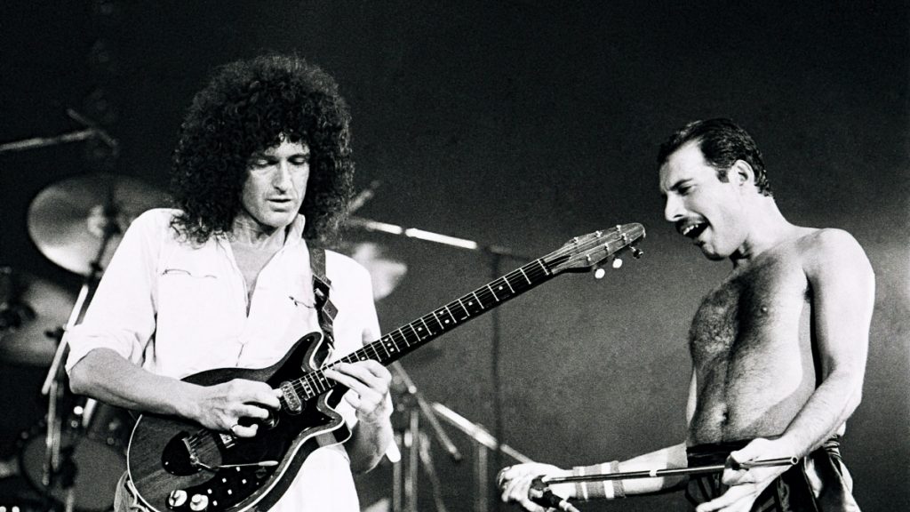 Brian May revela que a Queen no le gustaba que los fanáticos cantaran