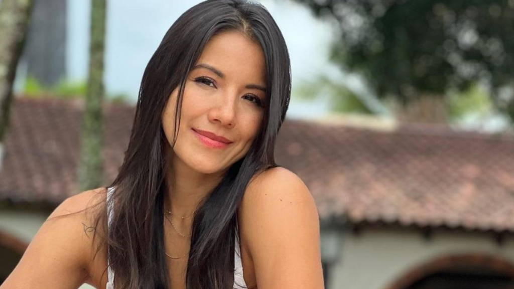 Caterin Escobar desempolvó sensuales fotos en bikini
