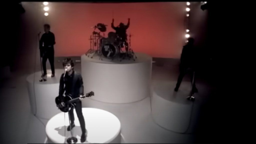 Green Day: La historia de ‘Wake me up when september ends’