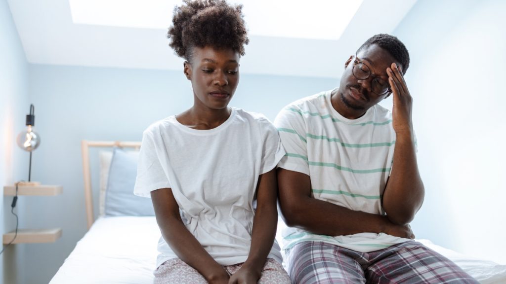 Estudio revela que jóvenes no tienen casi relaciones sexuales