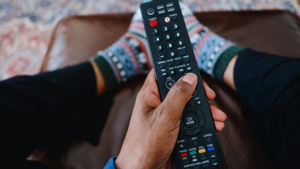 Este es el verdadero uso de los colores del control remoto