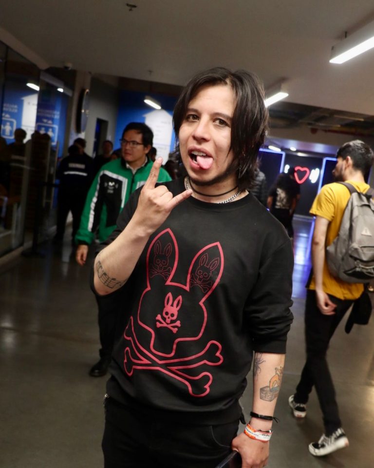 Los emos no mueren: estas son las mejores pintas que dejó Glory Dayz