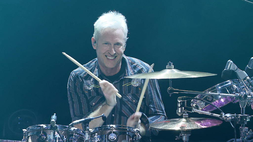 Foo Fighters despide a John Freese: este es el motivo de su salida