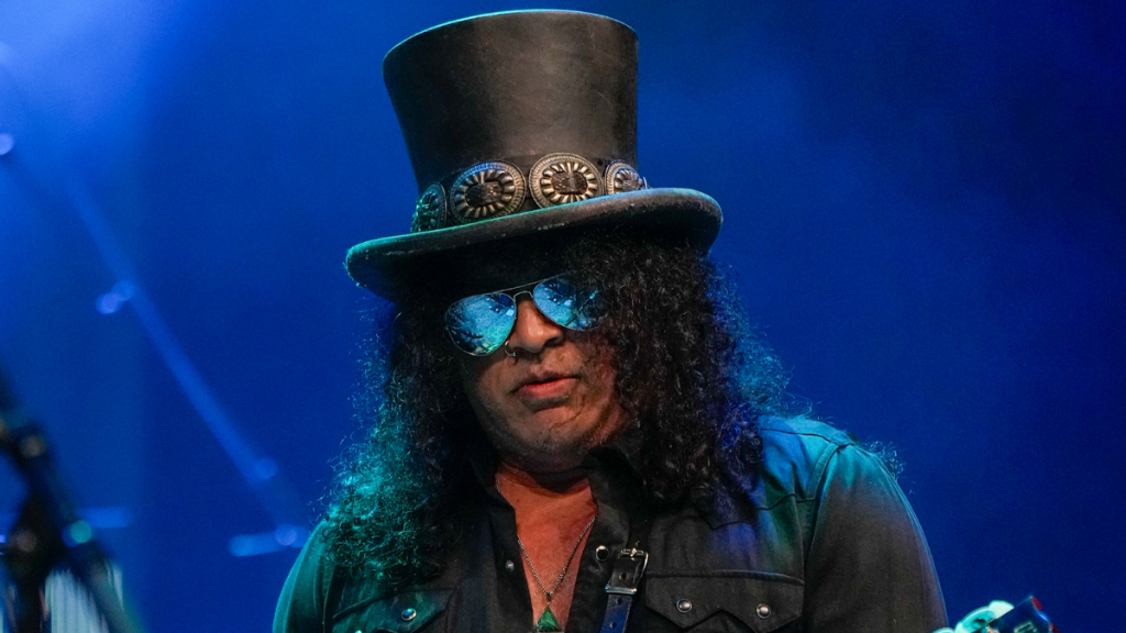 Esta es la canción más difícil de tocar en vivo, según Slash